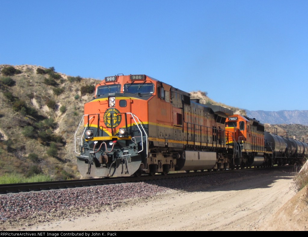 BNSF 986